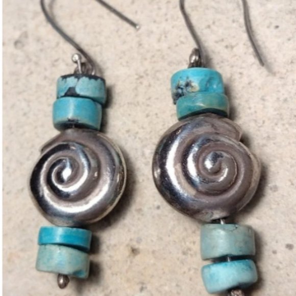 Jewelry | Vintage Sterling Silver Native Shell Heishi Turquoise Beaded ...